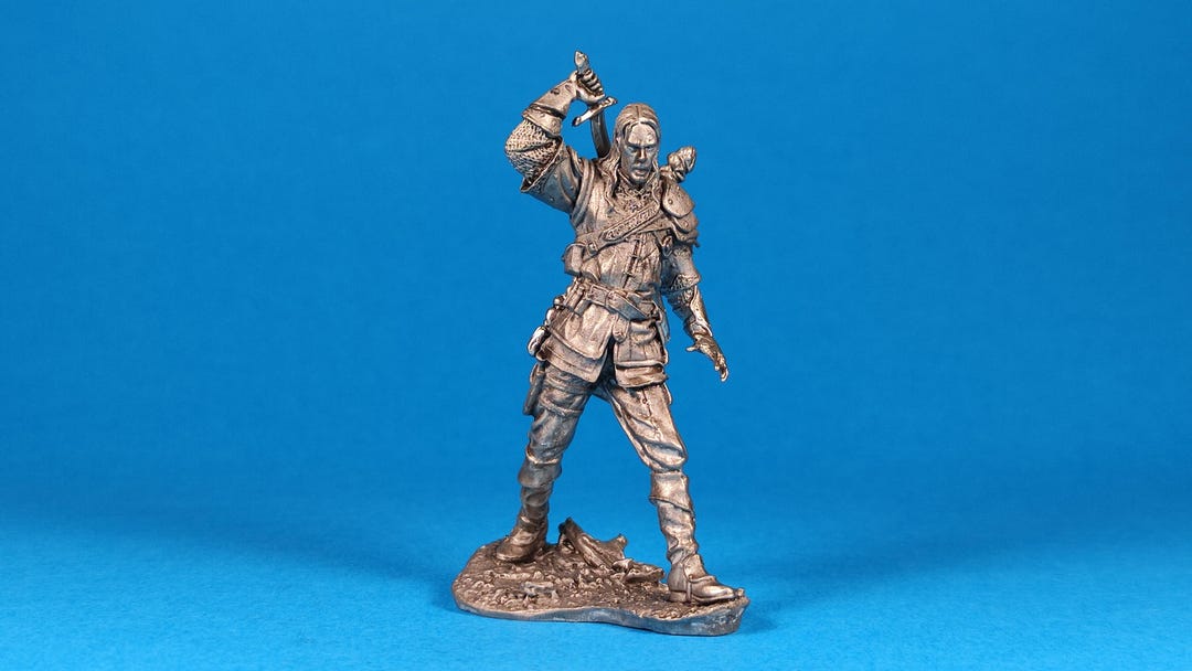 Tin Miniature, Figurine of White Wolf. Metal Figure a White Wolf. Scale ...