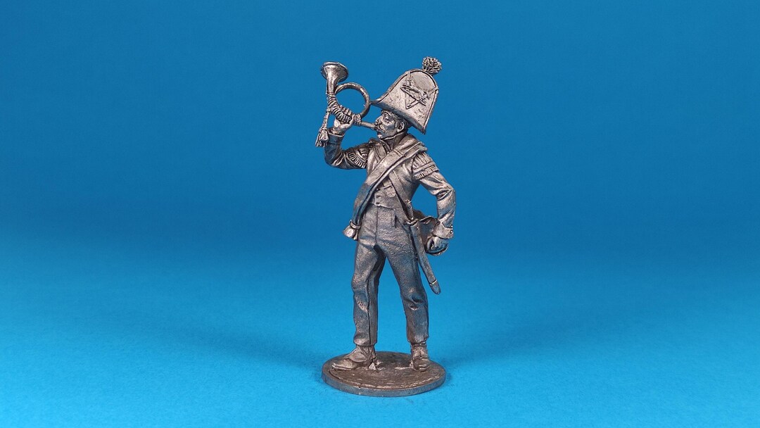 Tin Miniature, Figurine of Bugler of the Jaeger Company of the Vanguard ...