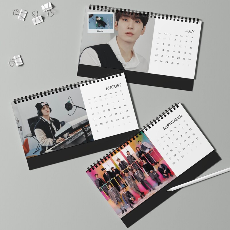 2025 Calendar Seventeen - Etsy