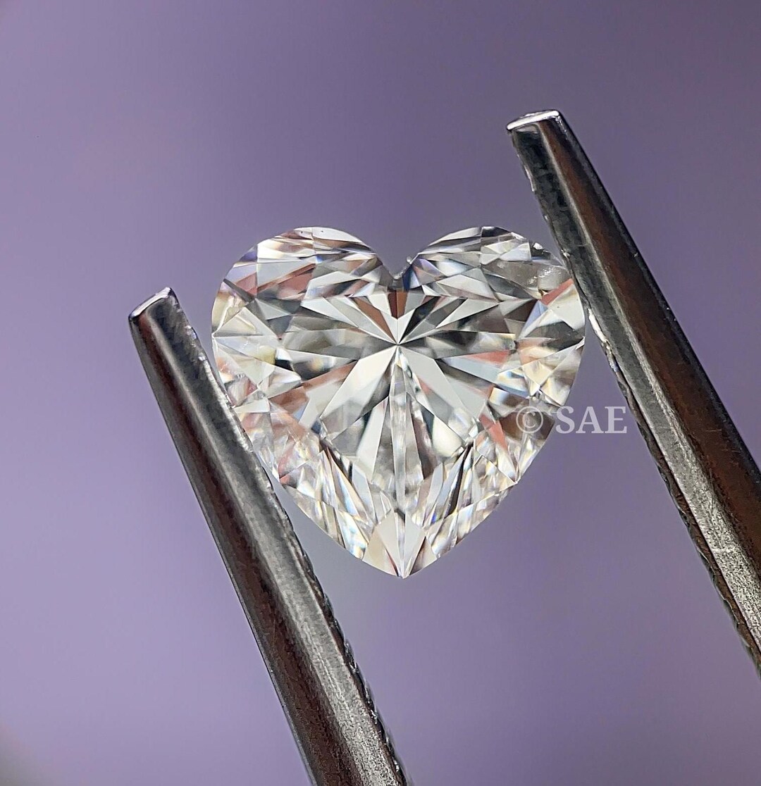 Igi-certified Lab-grown Heart Cut Diamonds in 1 Carat, 1.5 Carat, 2 ...