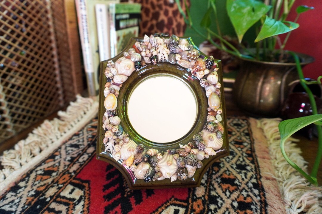 Vintage Handmade Small Seashell Mirror 1970s Coastal Decor - Etsy
