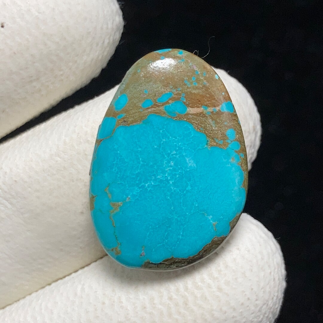 Natural Tyrone Turquoise, Freeform Cabochon, 23x17x5 MM, 18 CTS ...