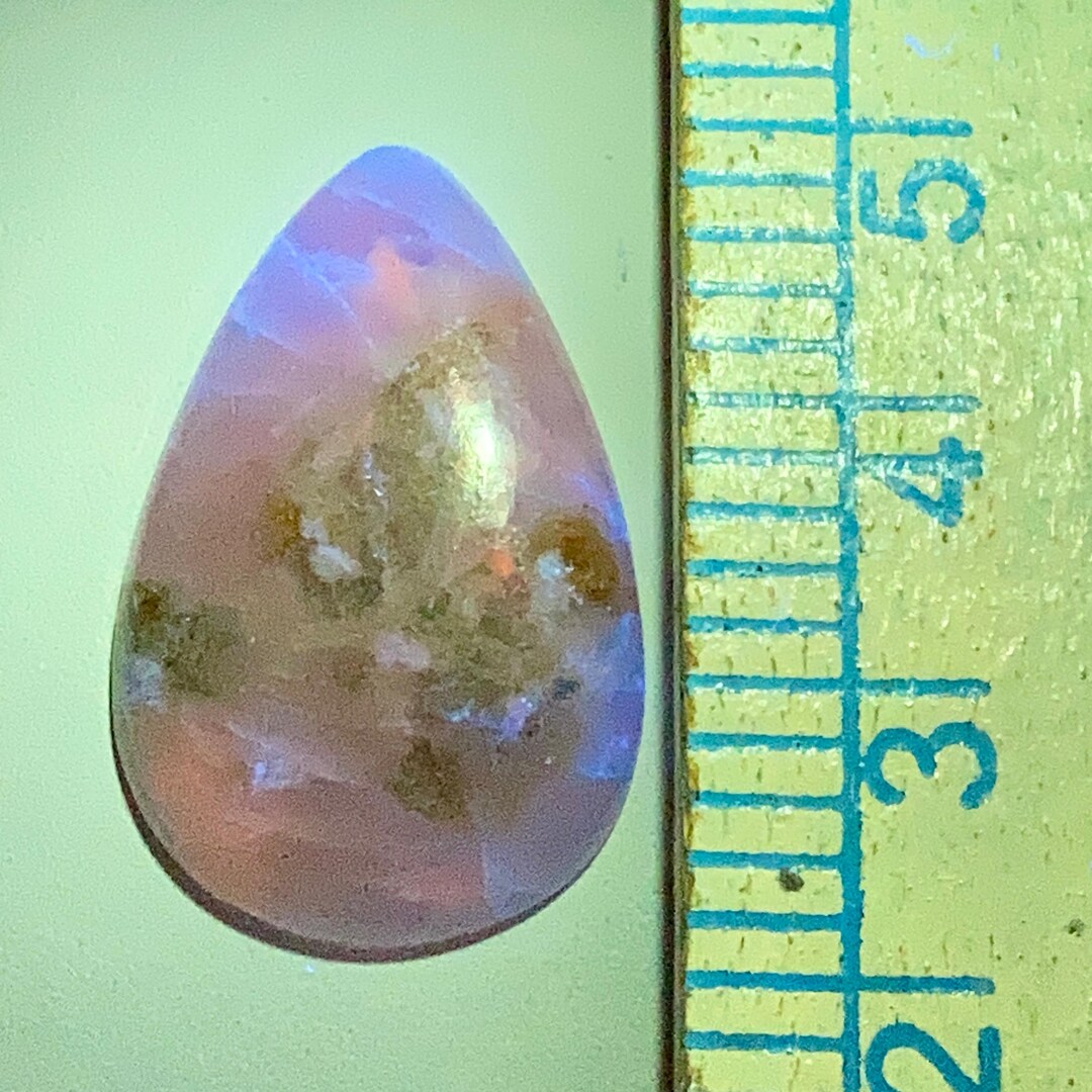 Hackmanite , UV Fluorescence, Crystal Tenebrescence, Pear Cabochon ...