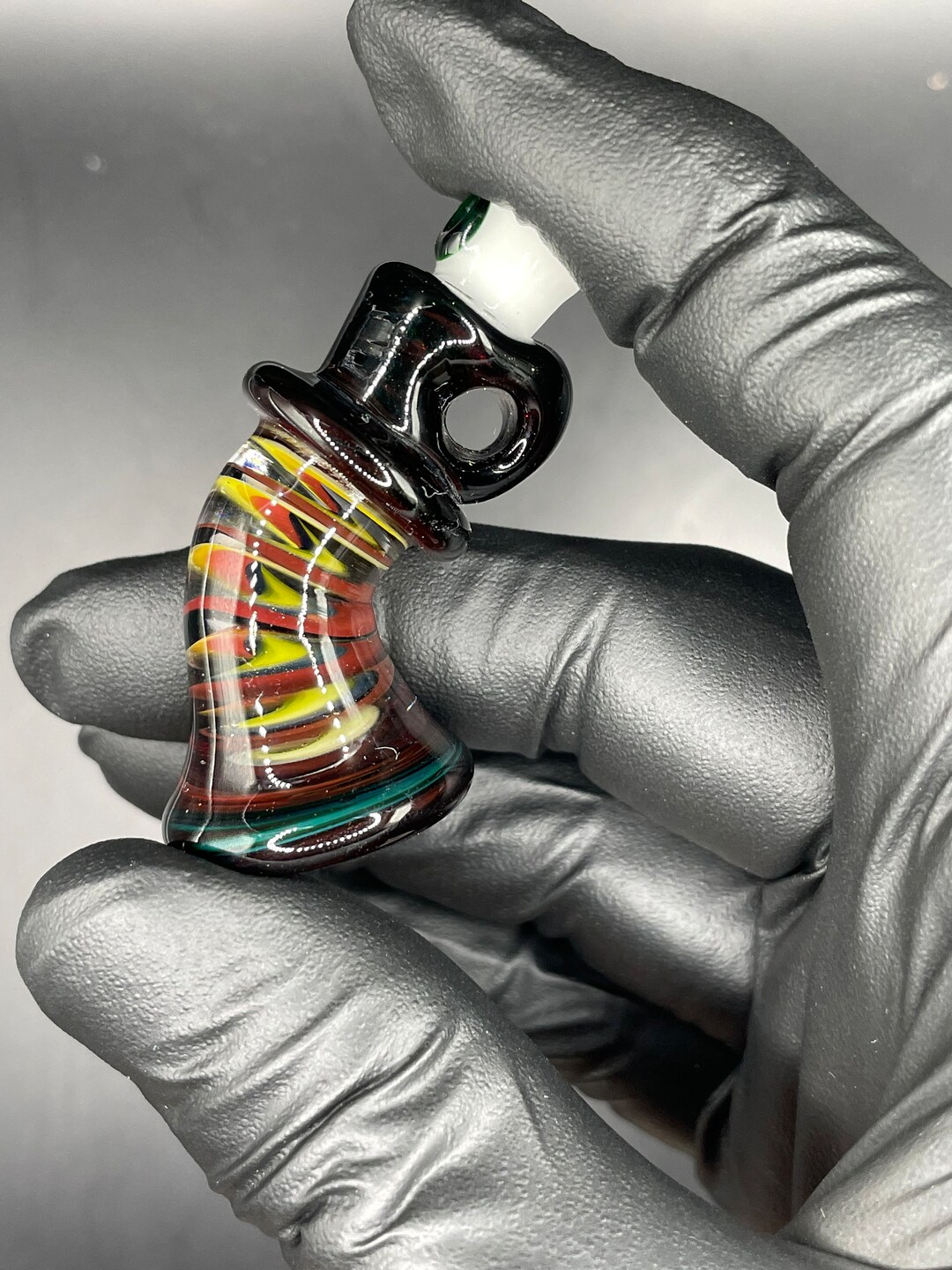 Glaaa Pendant Spray Paint Can - Etsy