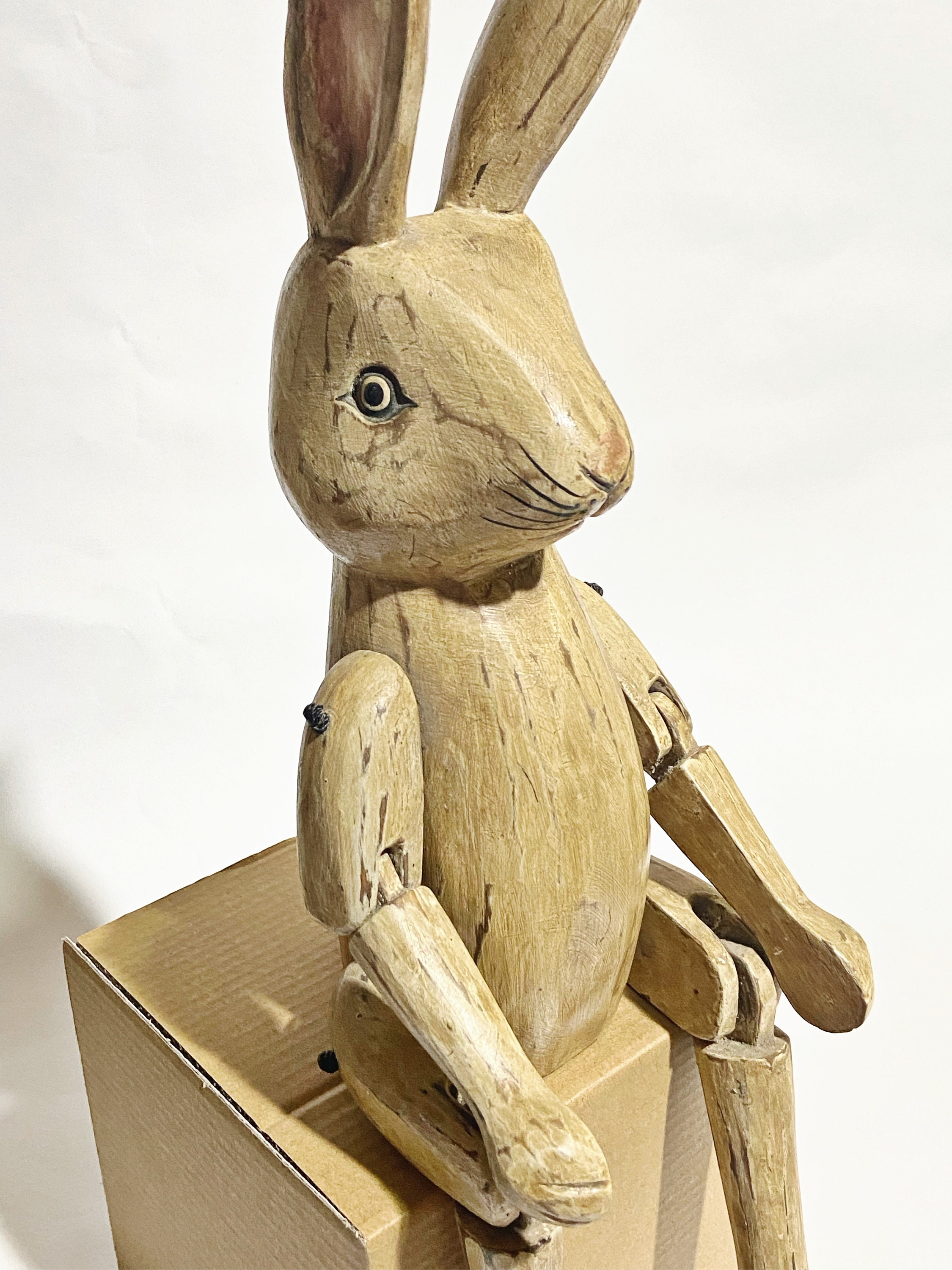 Wooden Rabbit Table Décor, Statues Shelf Figurines, Rabbit Wall Décor ...