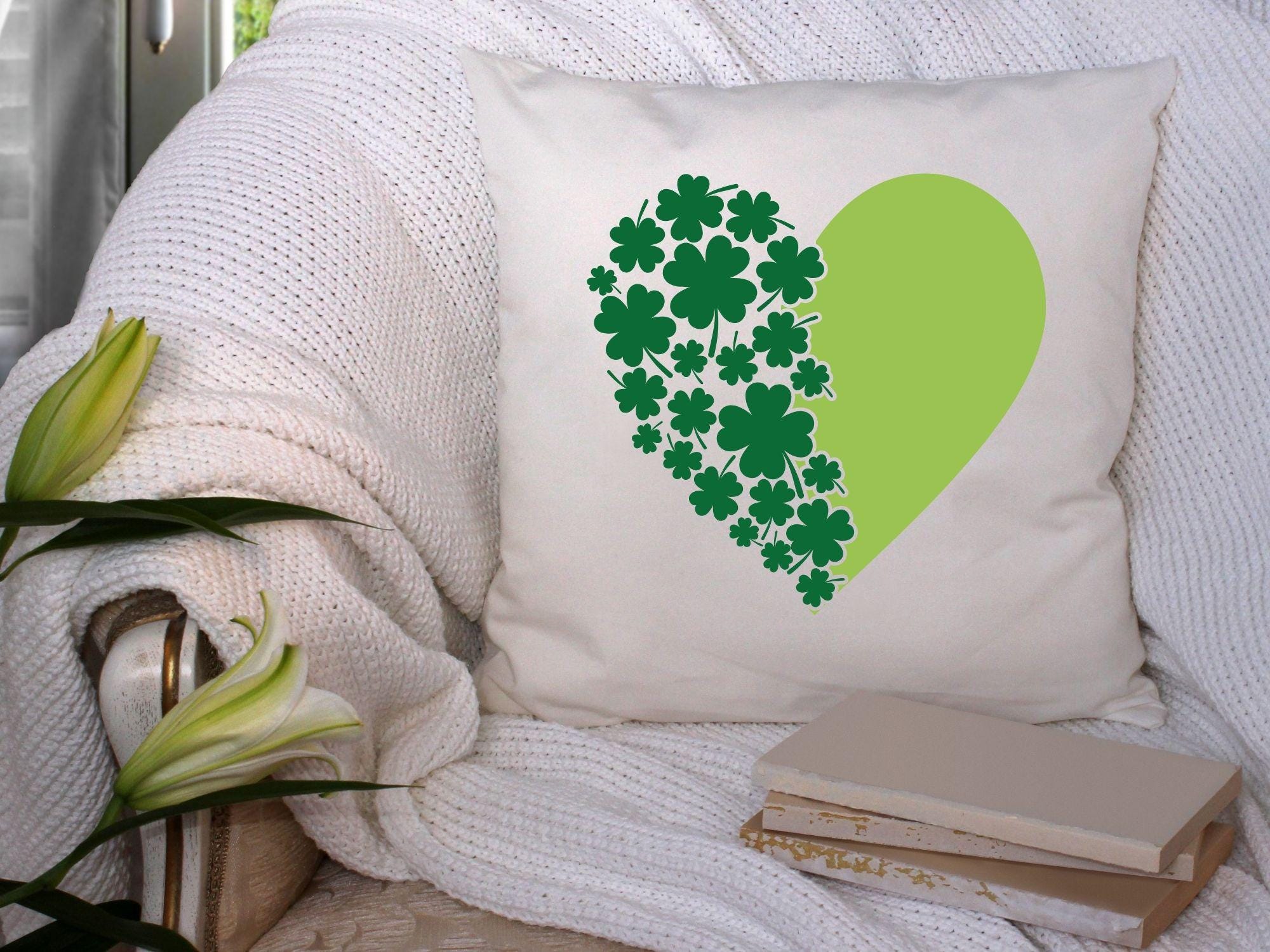 St Patrick's Day Heart Svg Bundle, Heart of Shamrocks Svg, Shamrock ...