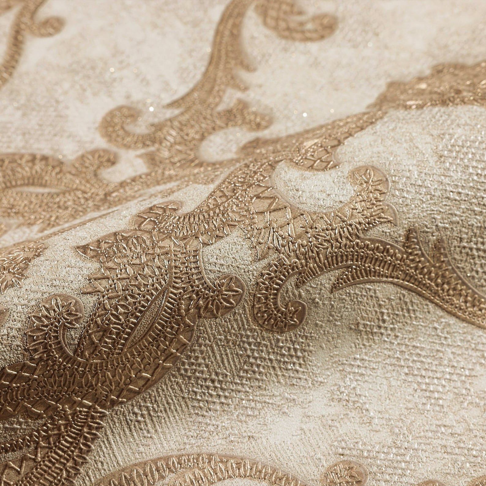 Luxury Gold Damask Embossed Wallpaper, Rich Textured Distressed ...