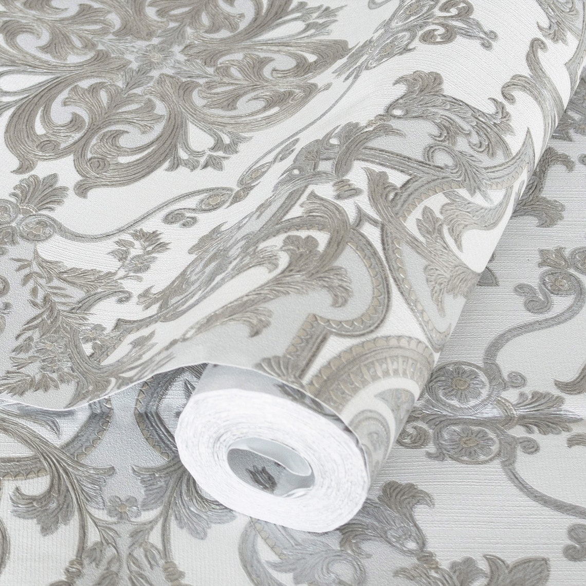 Luxury White Damask Embossed Wallpaper, Rich Textured Wallpaper, Extra ...