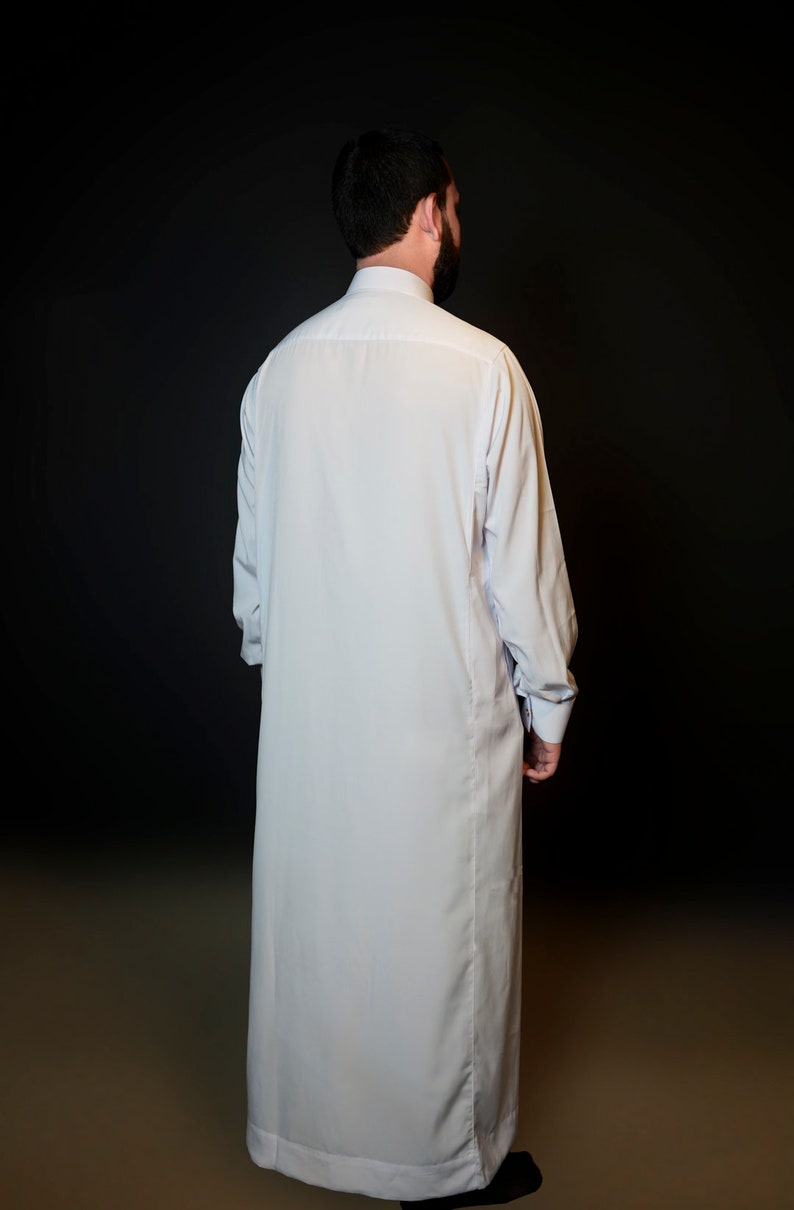 Muslim WHITE Thobe Long Sleeve SAUDI ARABIA Style - Etsy