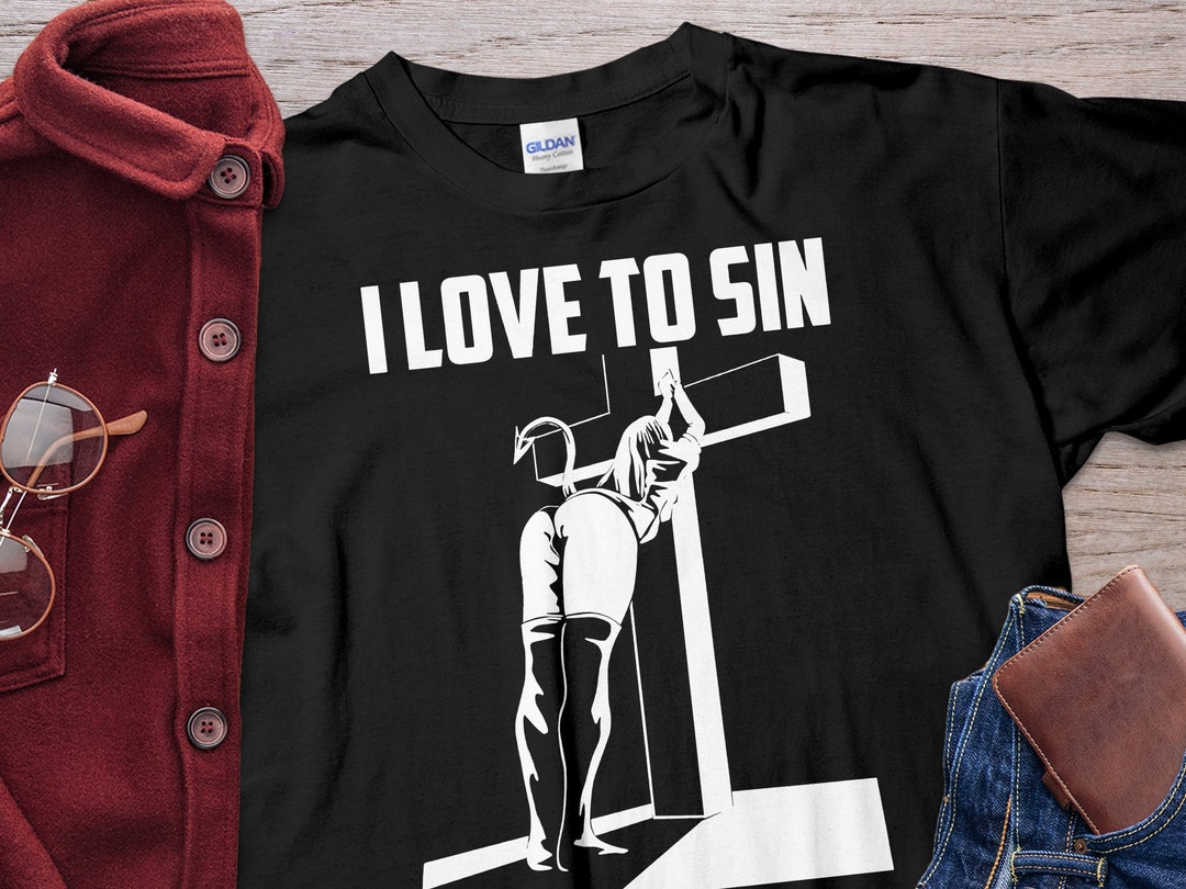 I Love to Sin Unholy Nun Shirt Unisex T-shirt Pleasure Dungeon, Goth ...
