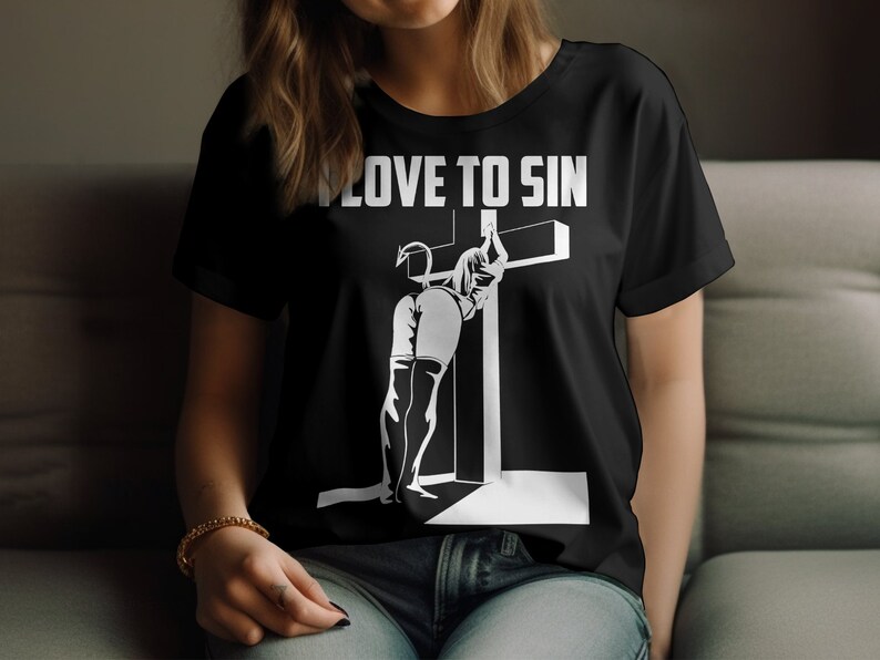 I Love to Sin Unholy Nun Shirt Unisex T-shirt Pleasure Dungeon, Goth ...