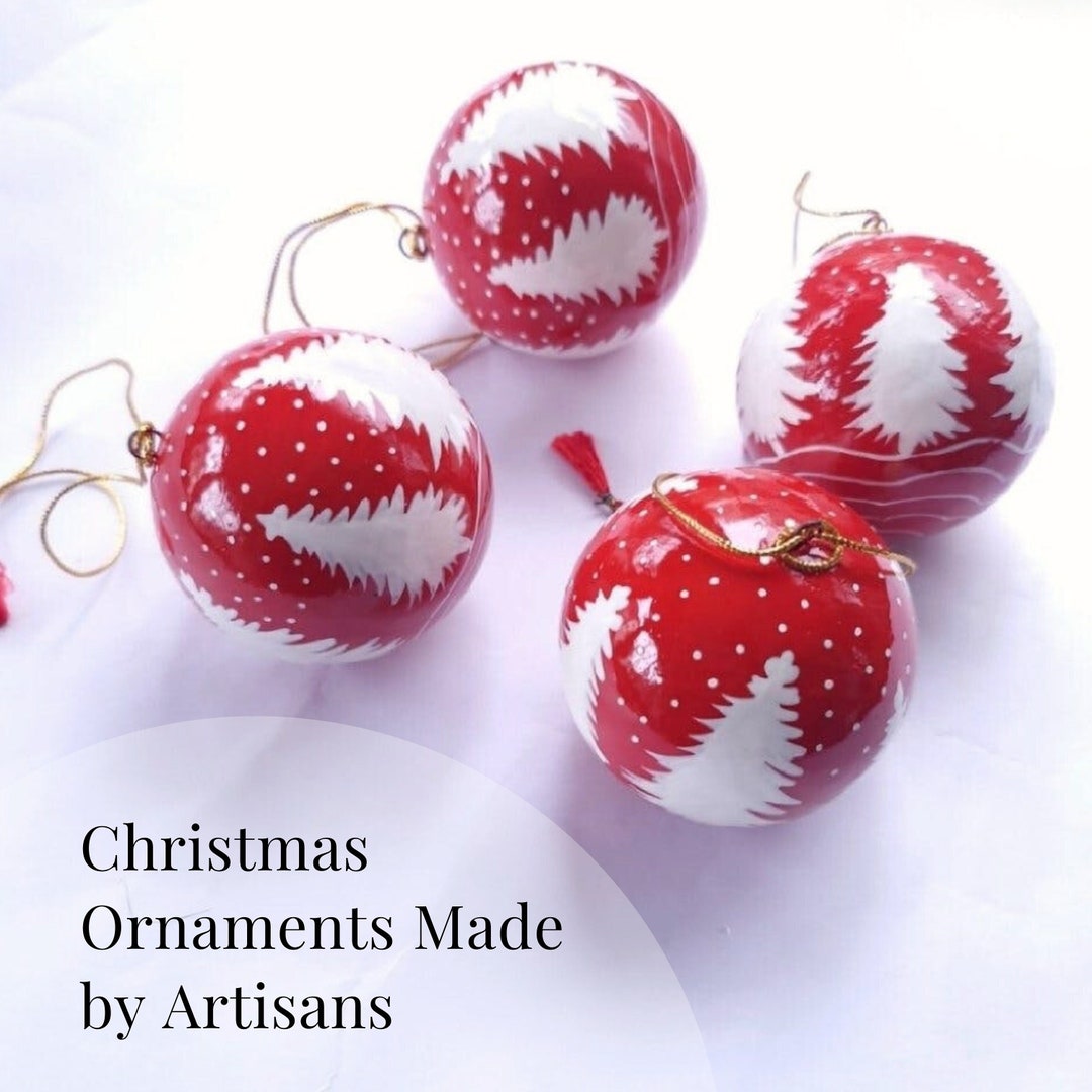 Vintage-look Hand Painted Papier Mache Christmas Bauble Set of 4 Red ...
