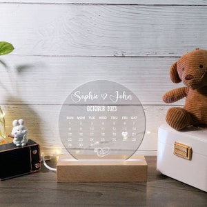 Personalized Night Light, Wedding Calendar Gifts, Personalized Couple ...