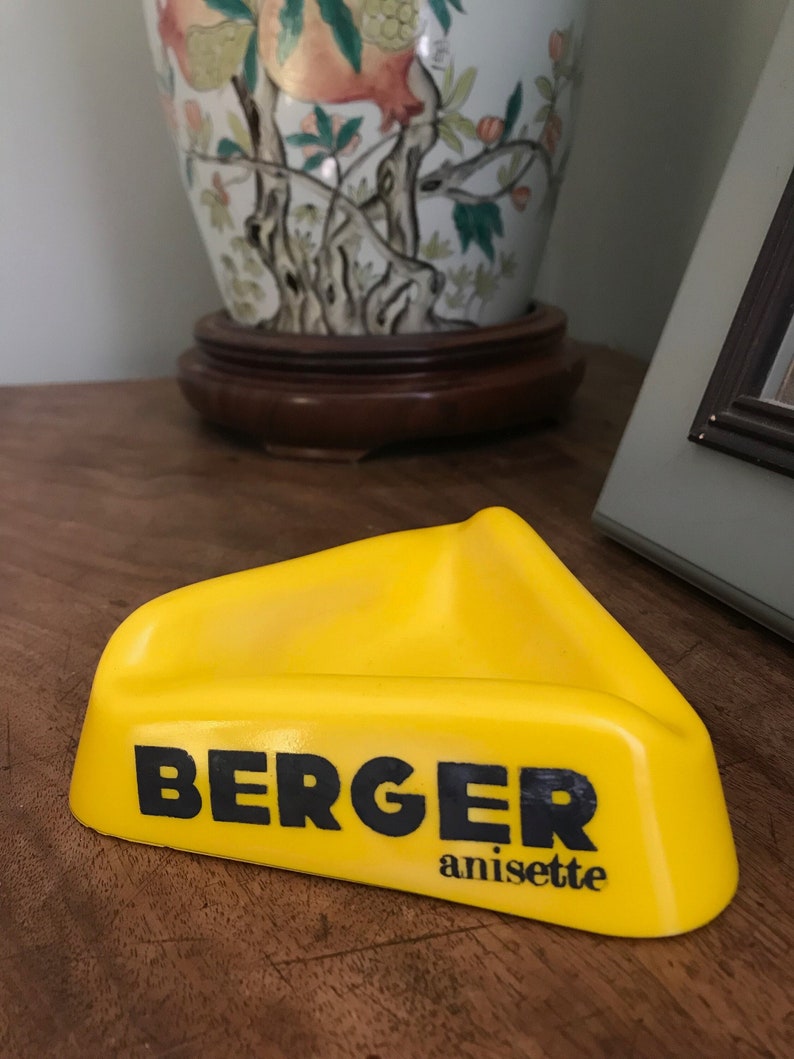 A Beautiful Yellow French Berger Ashtray Depicting Berger Annisette the ...