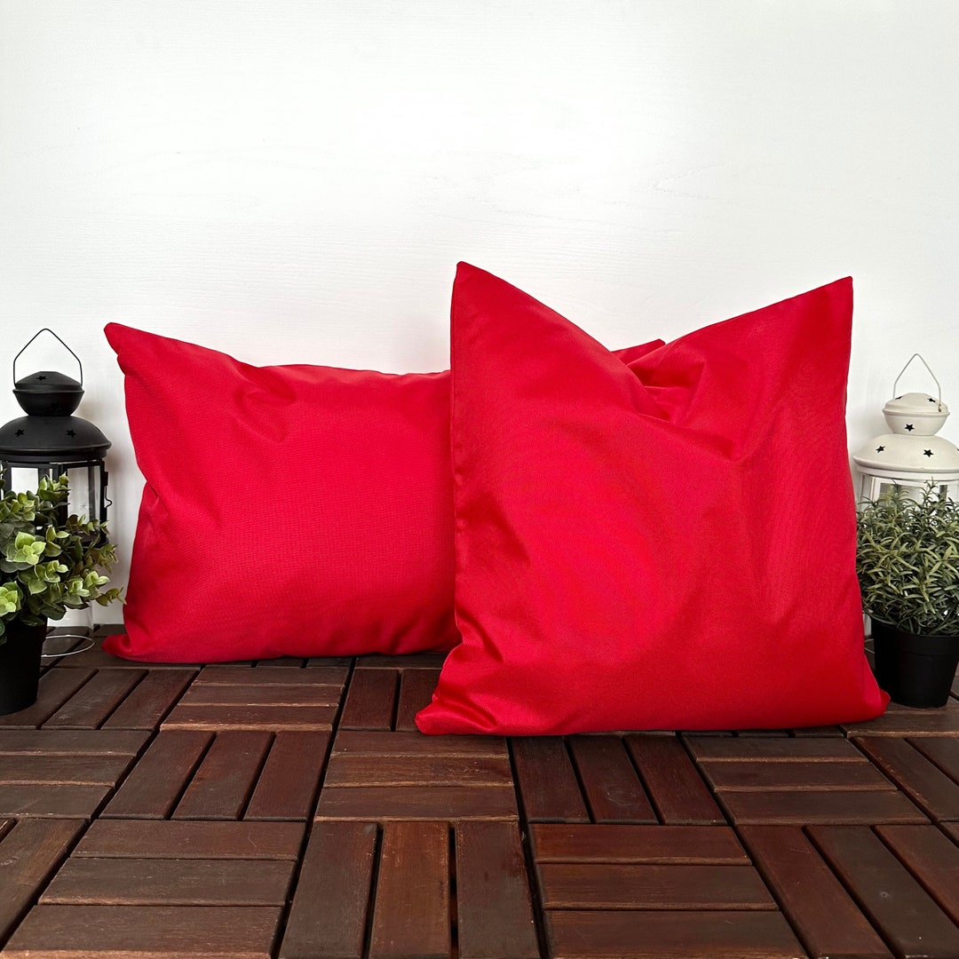 Red Outdoor Waterproof Pillow Cover, Stainproof Garden Furniture Throw ...