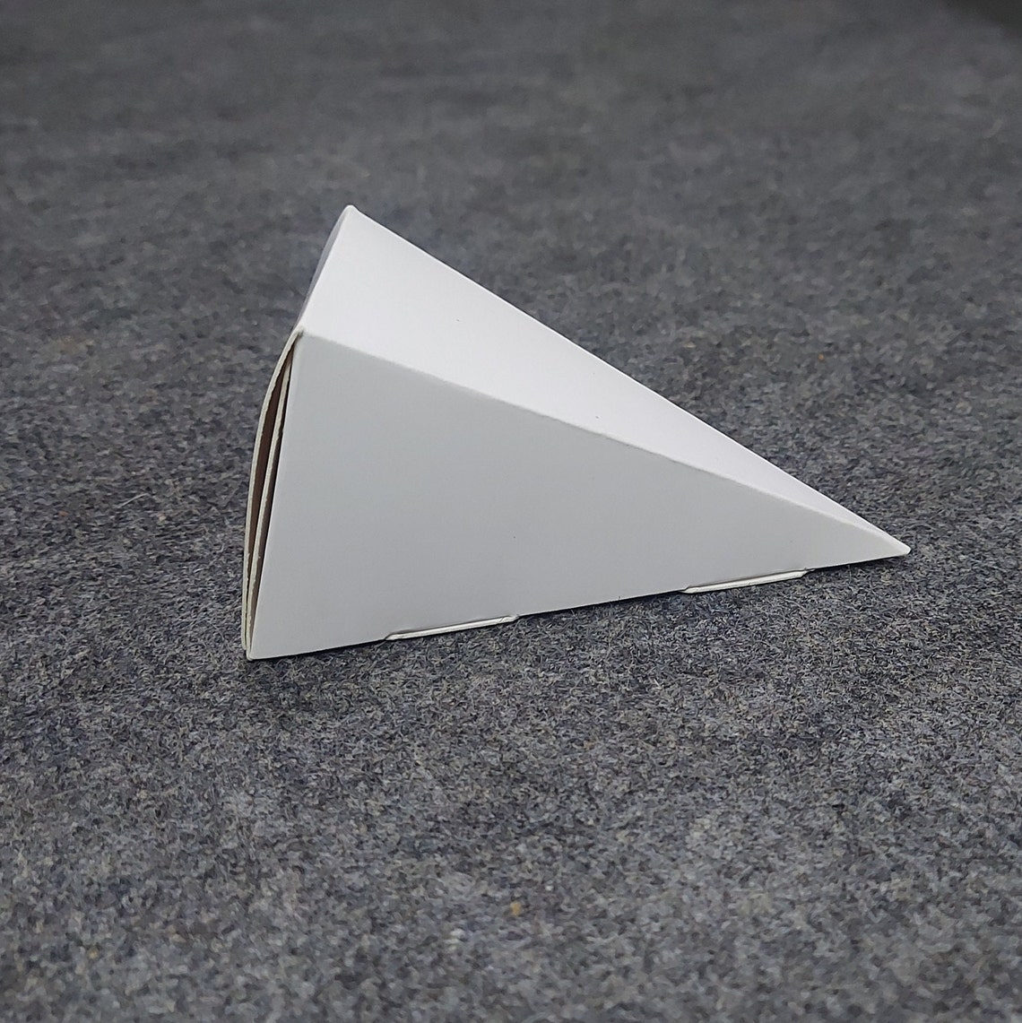 Pyramid Box SVG Triangle Gift Box SVG Wedding Favor Box SVG - Etsy