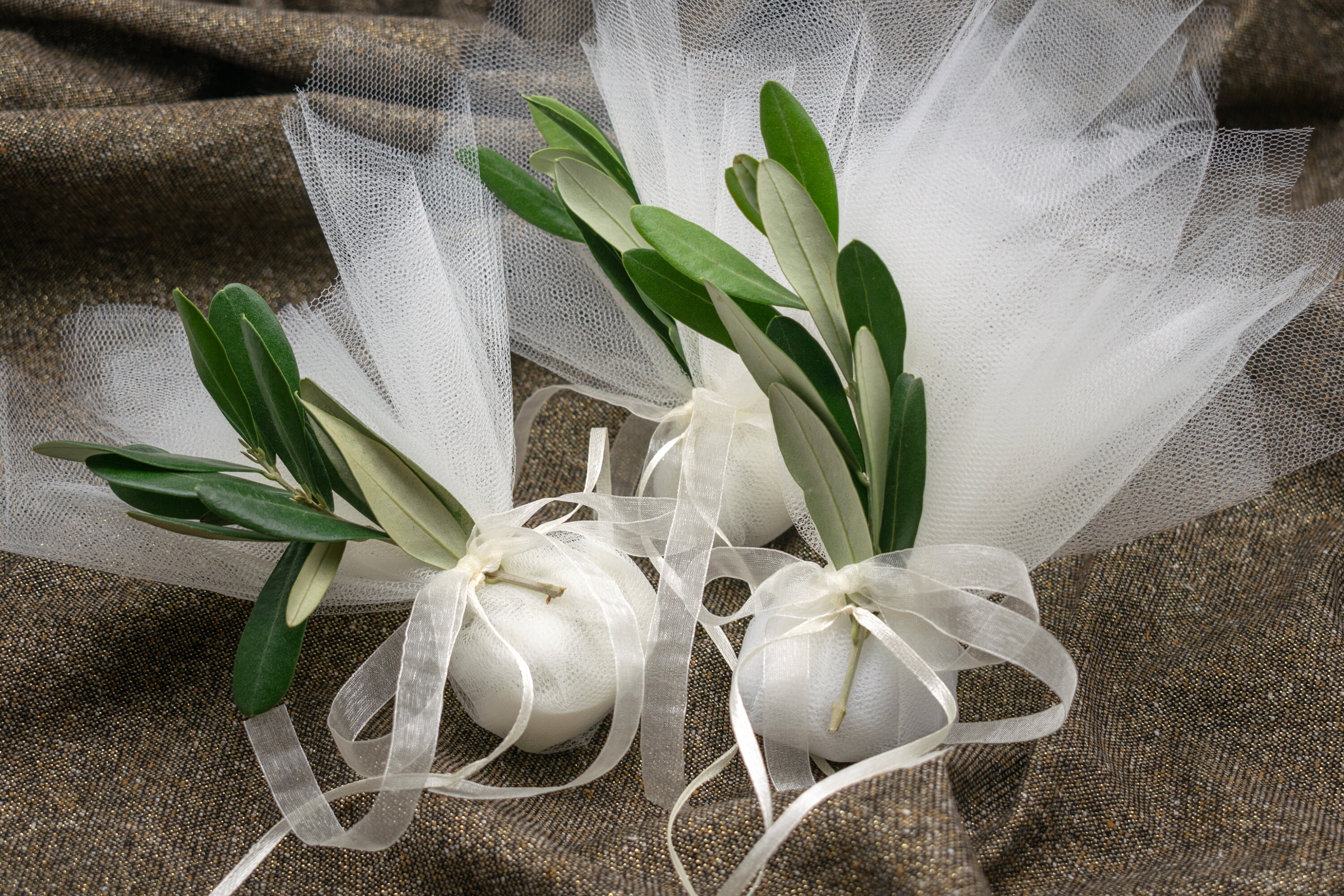 OLIVE WEDDING FAVORS Tulle Bomboniere, Olive Branch Favors, Edible ...