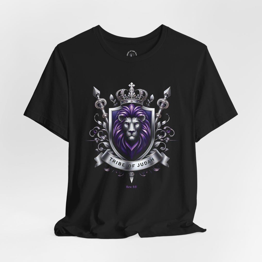 Tribe of Judah Crest - Christian T-shirt Bible Faith God Jesus Holy ...