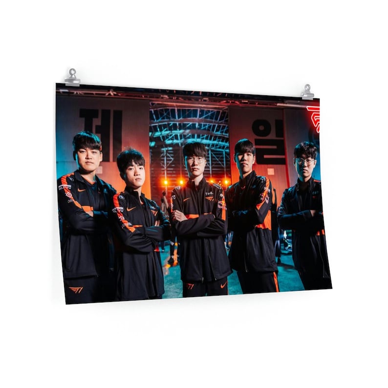 T1 League of Legends 2023 Roster Poster LOL for Room, Office, Dorm ...