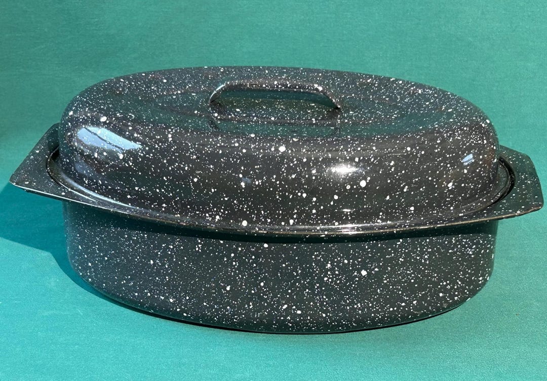 Vintage Graniteware Covered Roasting Pan Black & White Speckled 13 ...