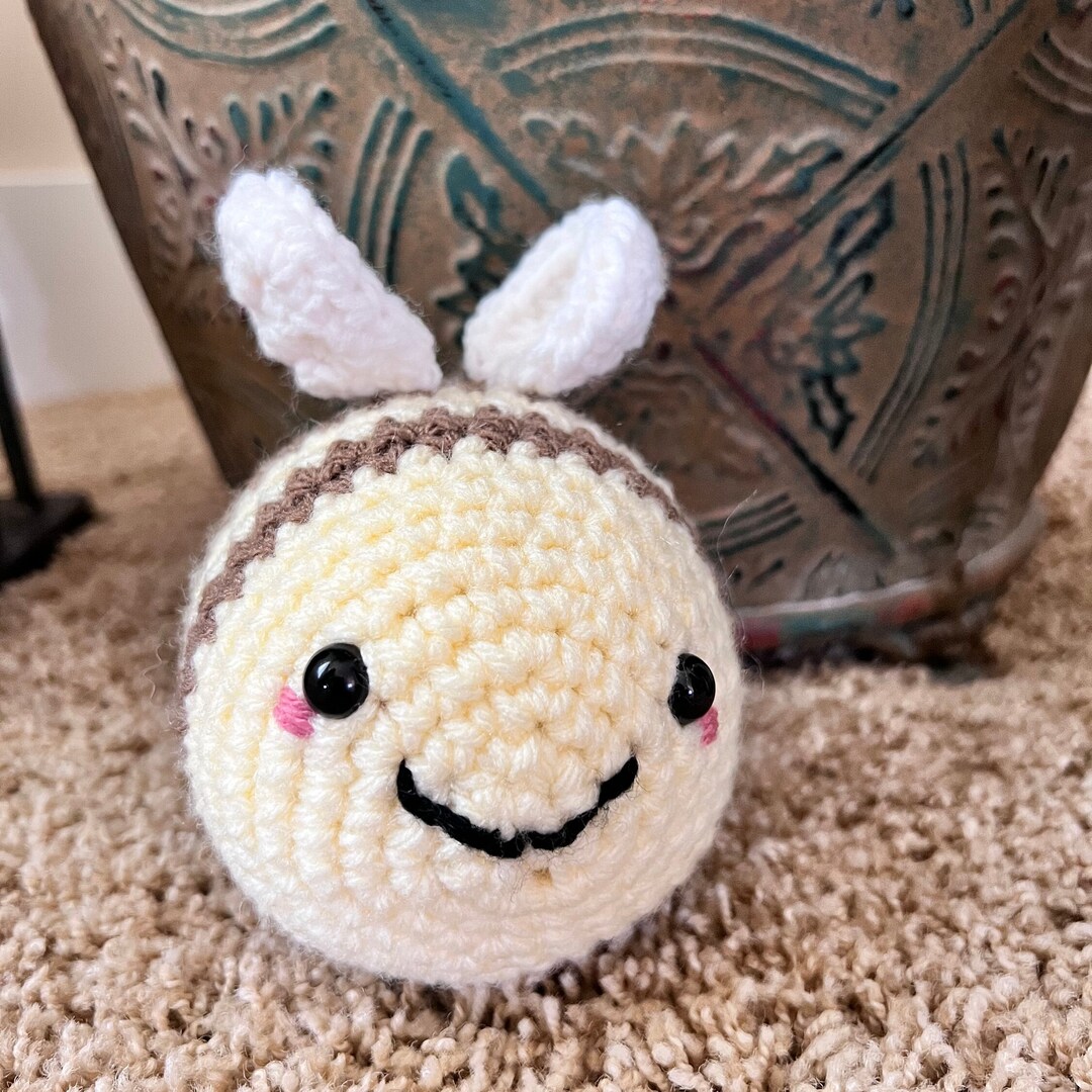Pale Yellow Amigurumi Bumble Bee Plushie - Etsy