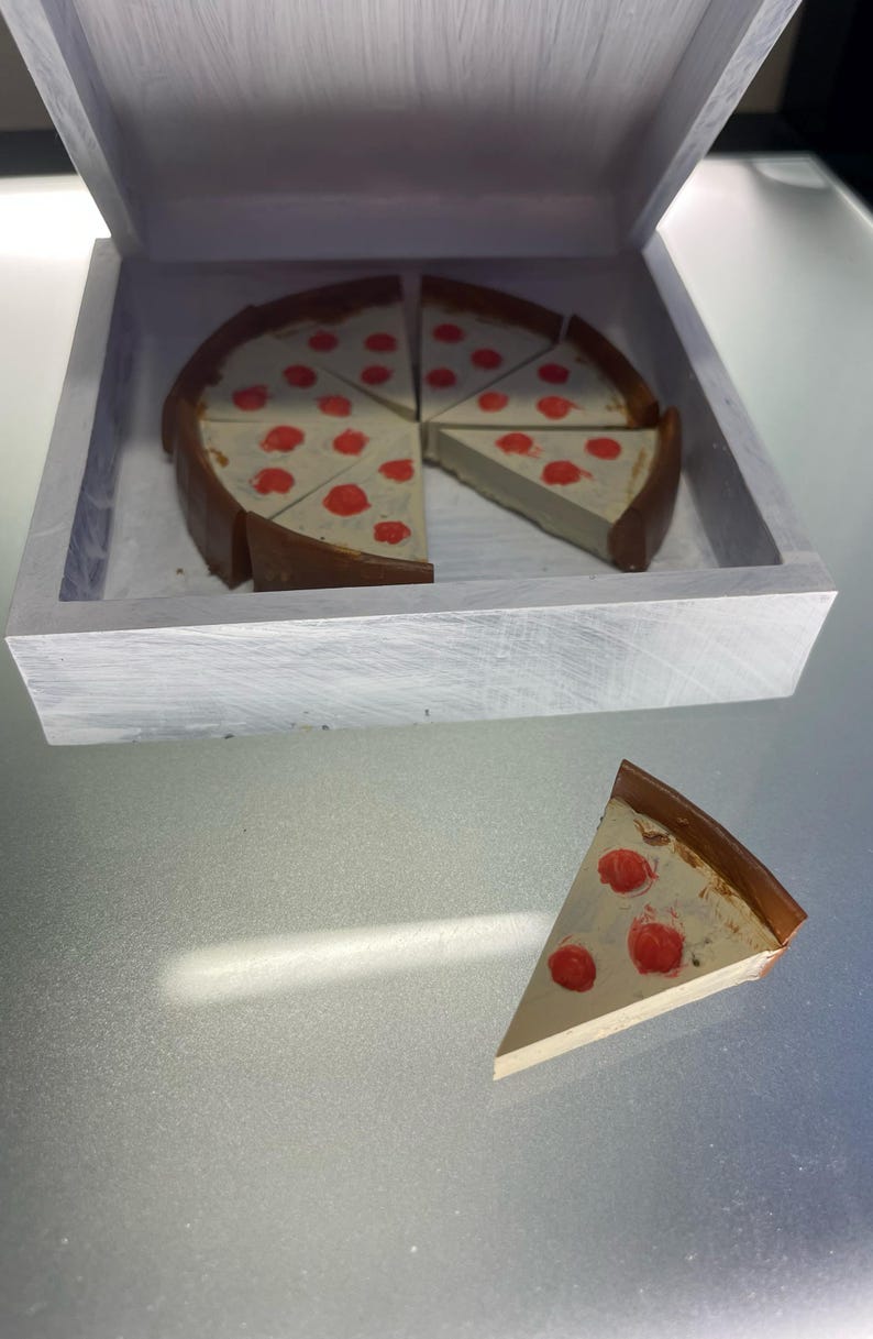 Five Nights at Freddys, Freddy Fazbear Resin Pizza Box Model With ...