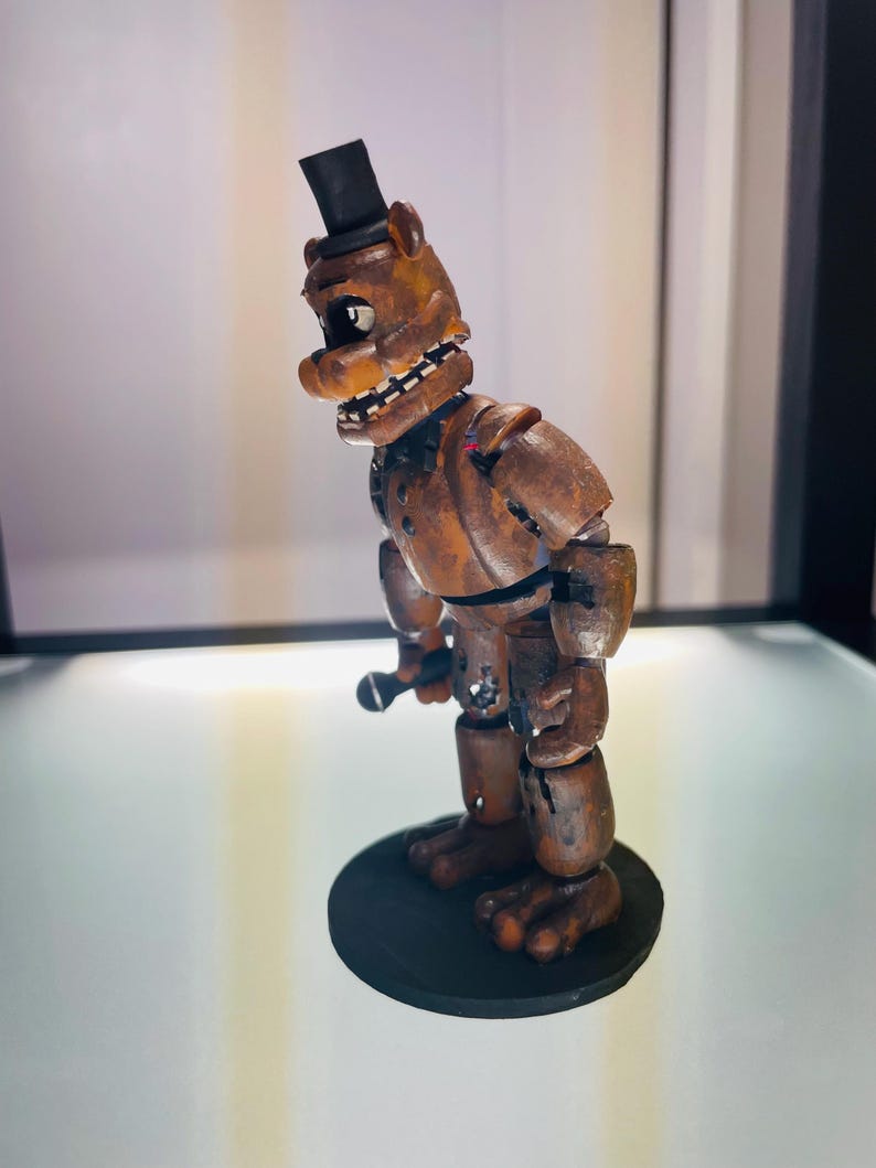 Five Nights at Freddy’s 2, Iconic Withered Freddy Figure - Etsy