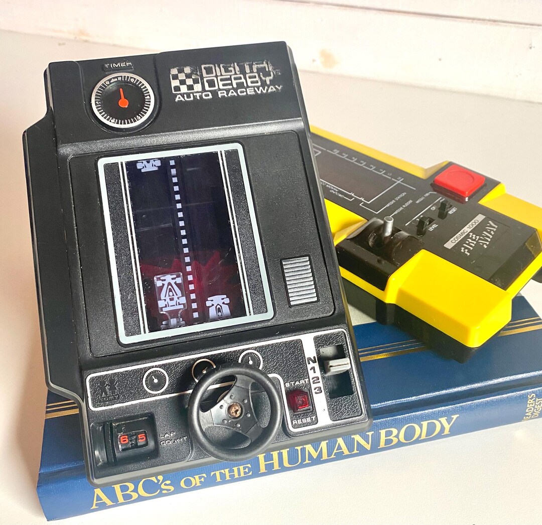 Vintage Tomy Digital Derby Auto Raceway Handheld | Vintage 3D ...