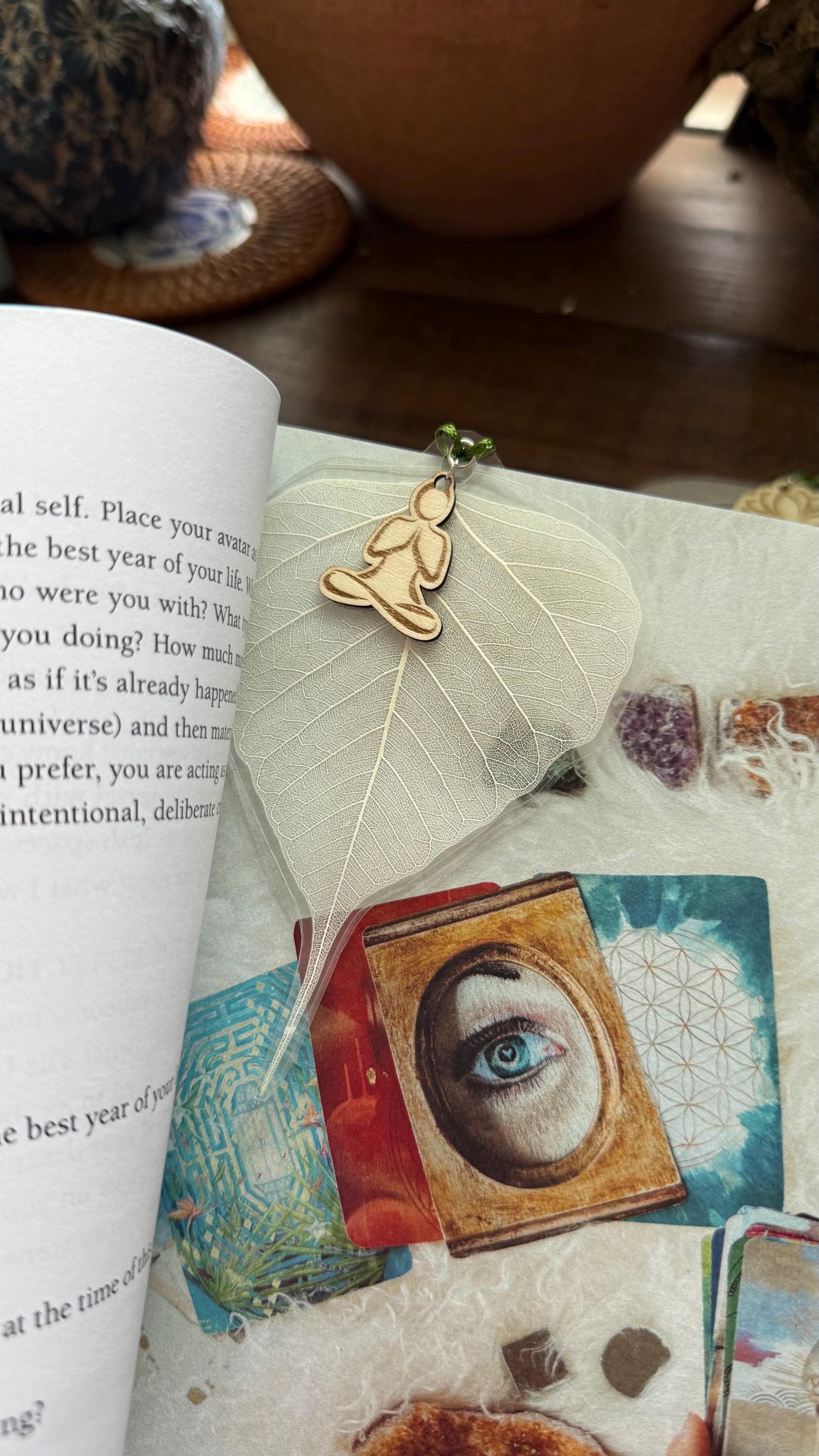 Bodhi Leaf Bookmark: Wooden Buddha, Lotus, or Om Charm - Etsy