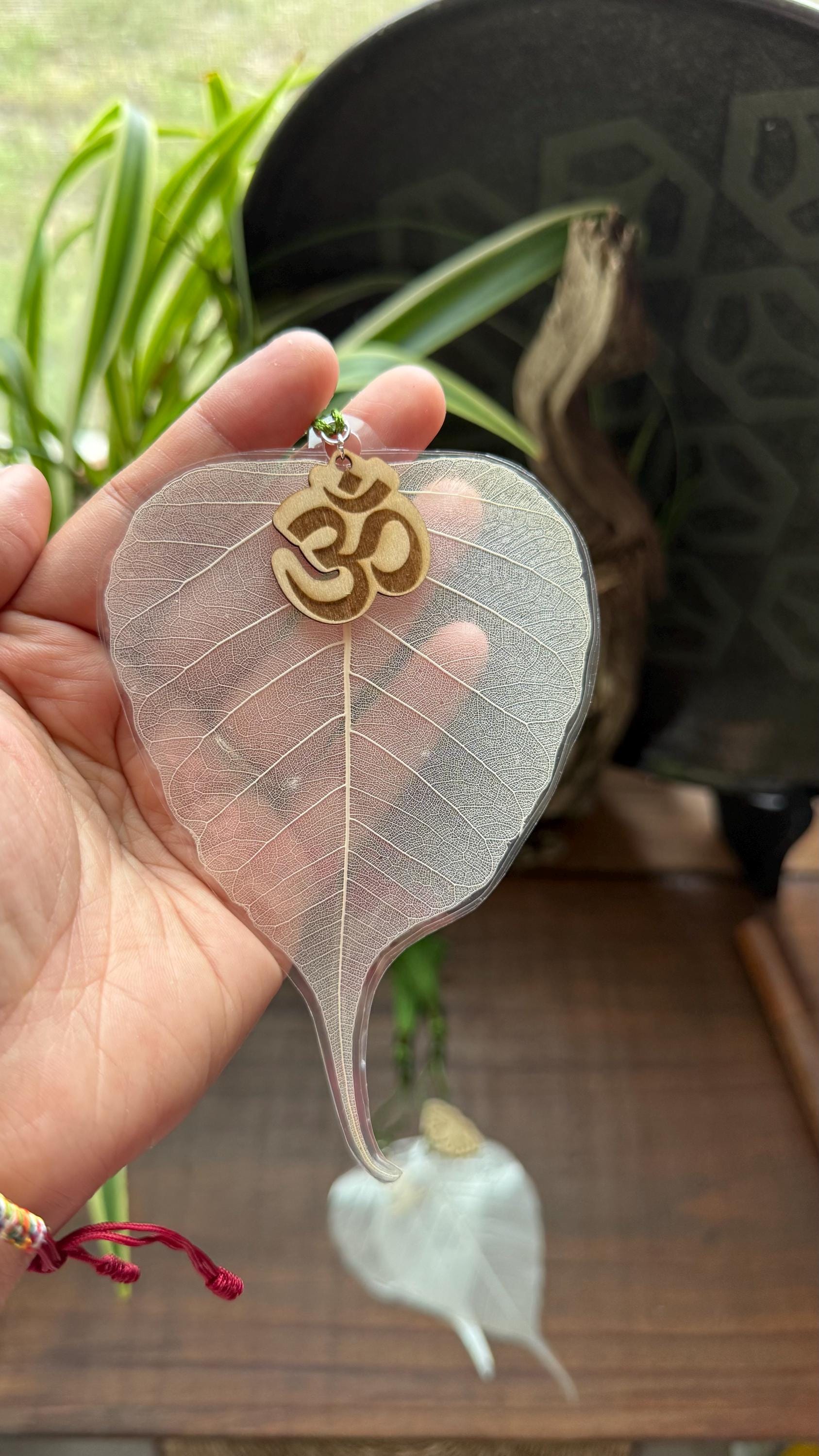 Bodhi Leaf Bookmark: Wooden Buddha, Lotus, or Om Charm - Etsy