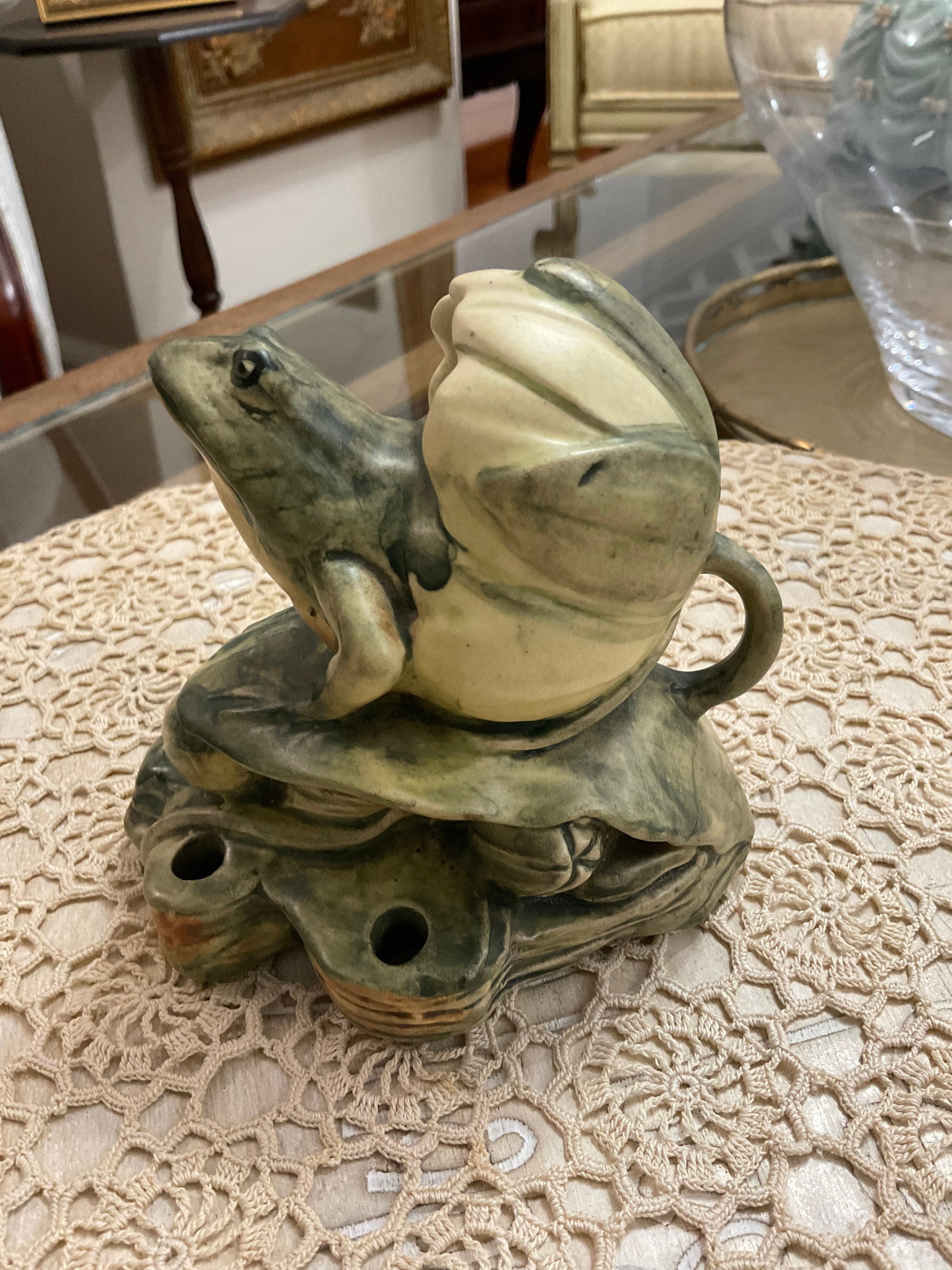 Weller Pottery Frog in Lotus Blossom Muskota Pattern Circa. 1917 - 1922 ...