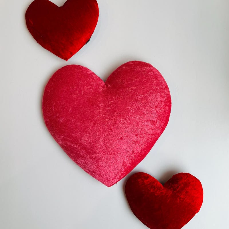 Heart Velvet Wreath - Etsy UK
