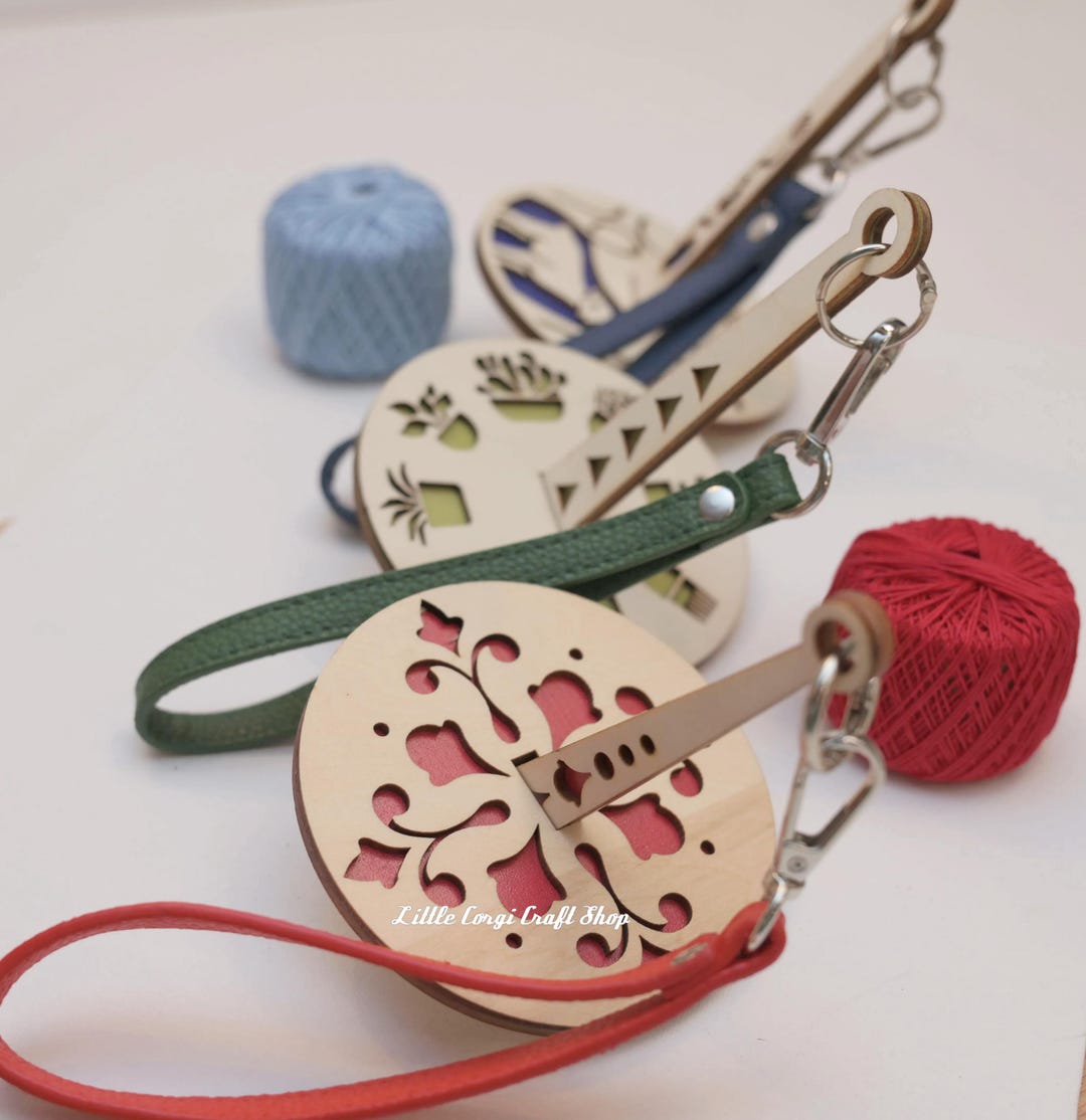 Portable Yarn Holder, Wrist Yarn Holder, Crochet Accessory, Knitting ...