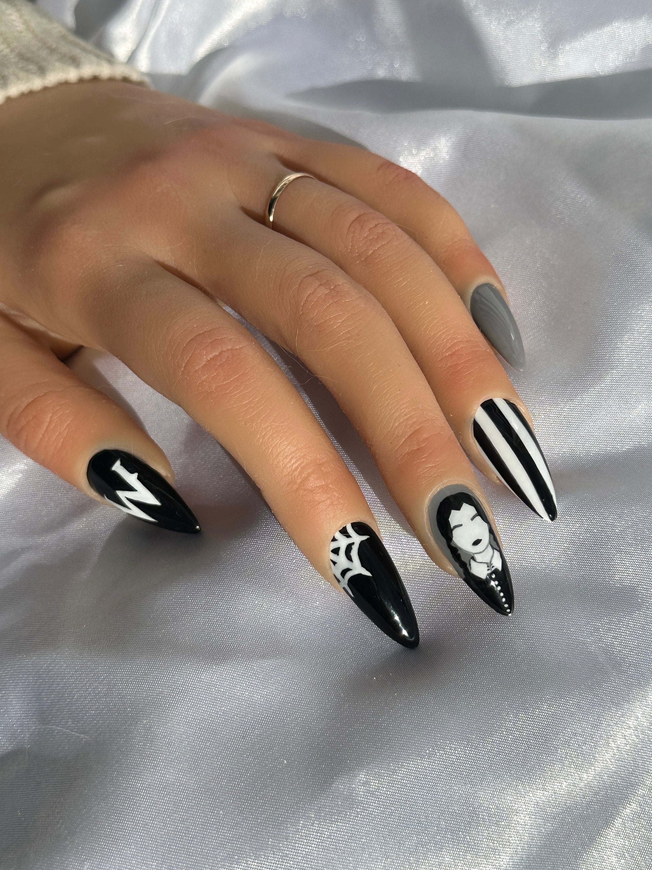 10 Pcs Wednesday Addams Inspired Press on Nails Hand Painted - Etsy