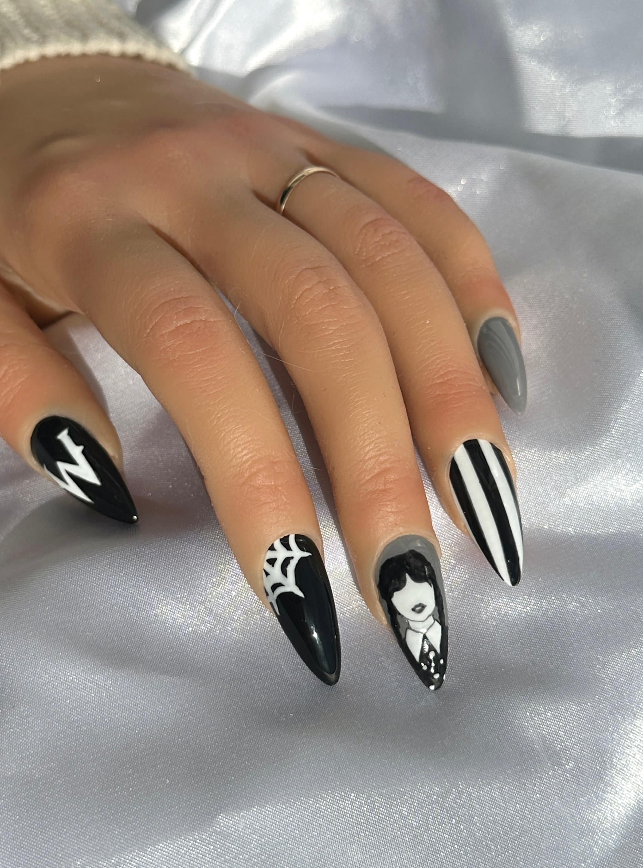 10 Pcs Wednesday Addams Inspired Press on Nails Hand Painted - Etsy