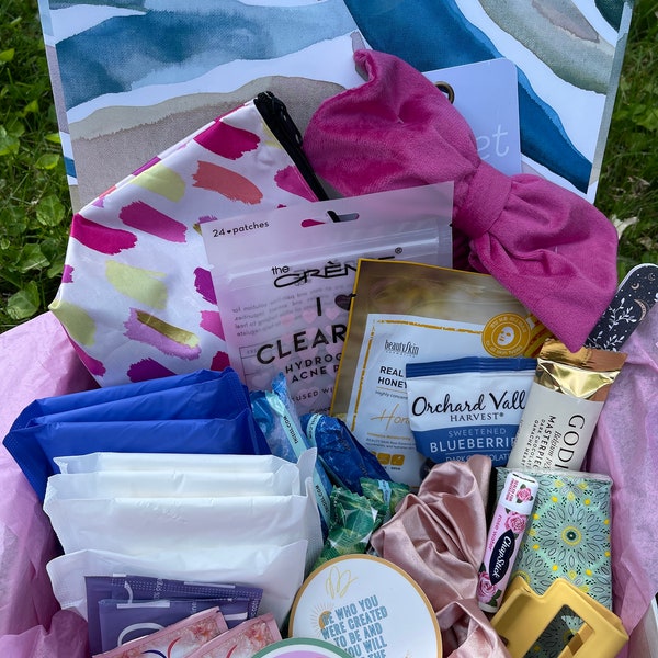 Starter Period Kit - Etsy