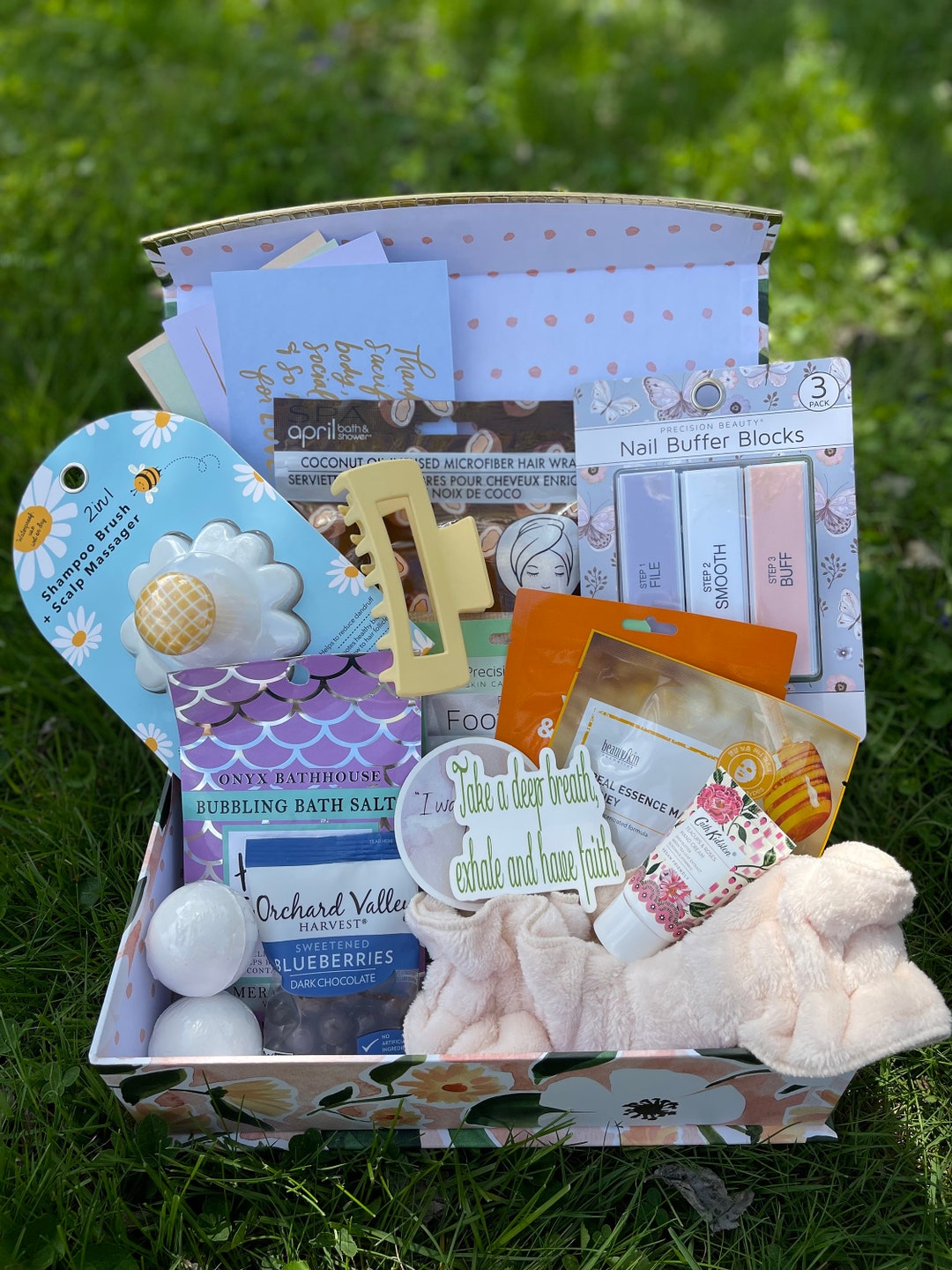New Mama Box Mom Self-care Mom Celebration Box Gift for a - Etsy
