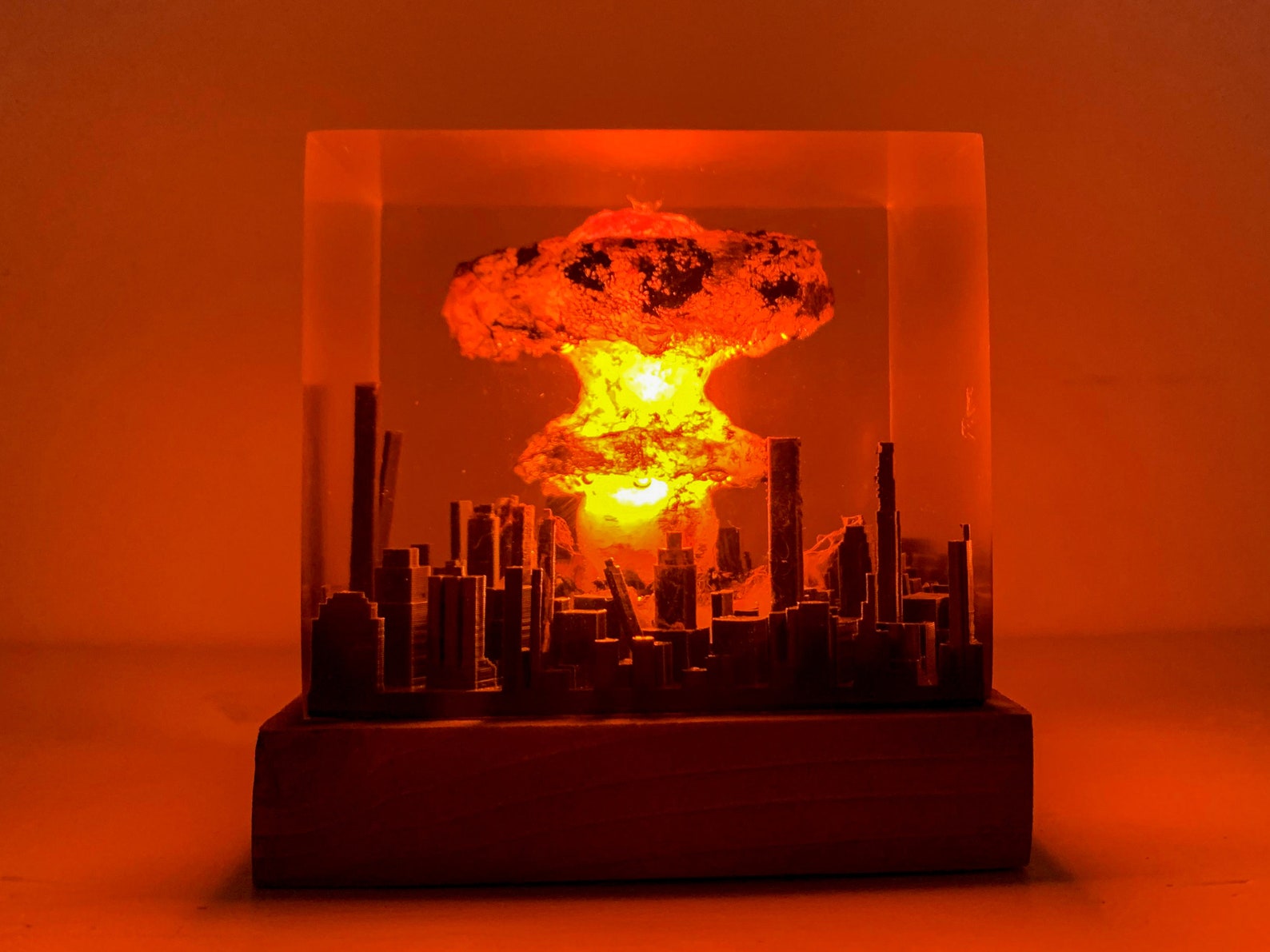 Explosion Bomb Resin Lamp, Atomic Bomb Diorama, Nuke Bomb Fallout 4 ...