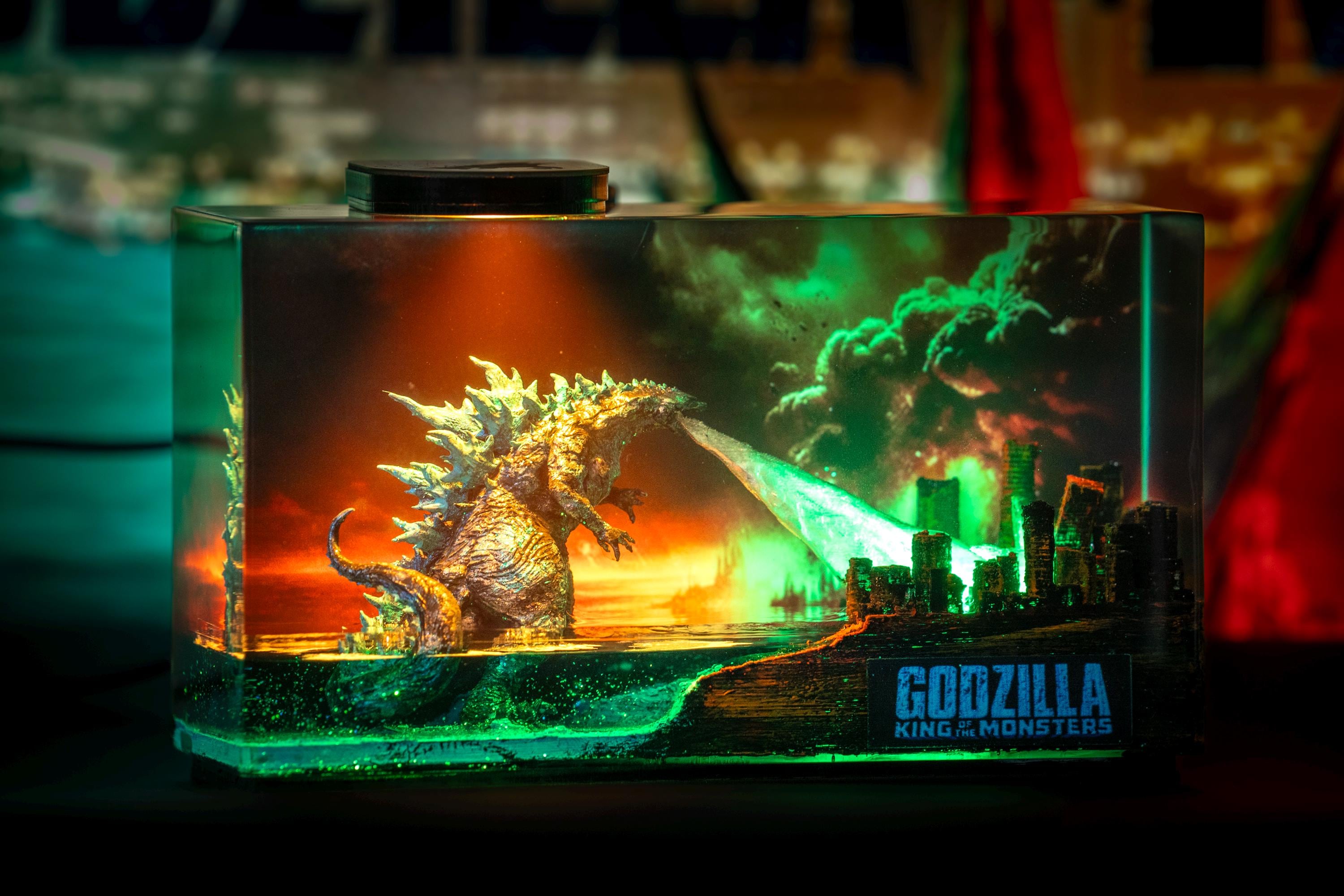 Godzilla Resin Lamp, Godzilla Handmade Decor Epoxy Lamp, Resin Night ...