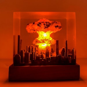 Explosion Bomb Resin Lamp Fallout 4 Nuke Lamp Atomic Bomb - Etsy