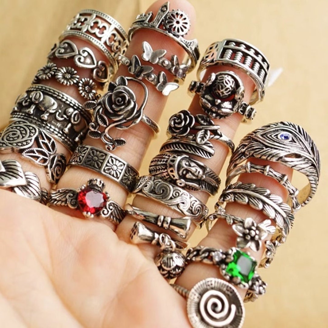 Vintage Y2K Ring / Metal Chunky Ring / Adjustable Punk Ring / Modern ...