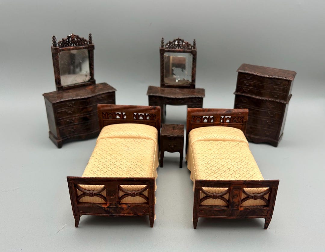 Renwal Dollhouse Bedroom Set of 6 - Etsy