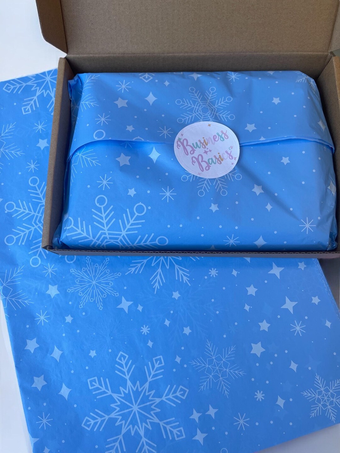 Snow Flakes Powder Blue Tissue Paper Christmas Wrapping Tissue Paper ...