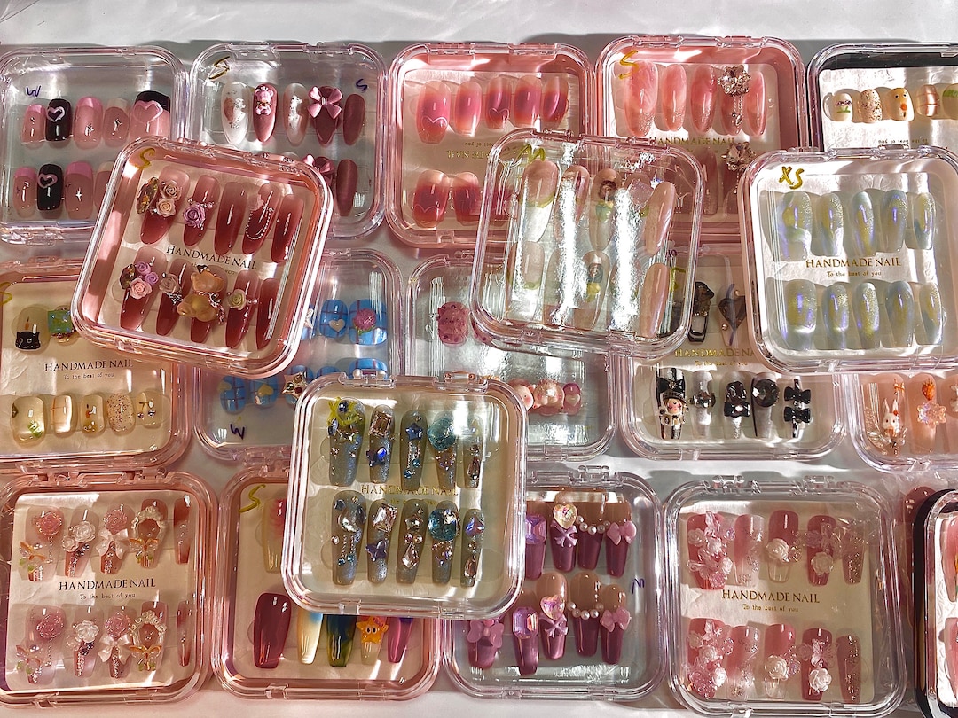 Autumn Style Press on Nail Mystery Set Box-randomly Picked Nails ...