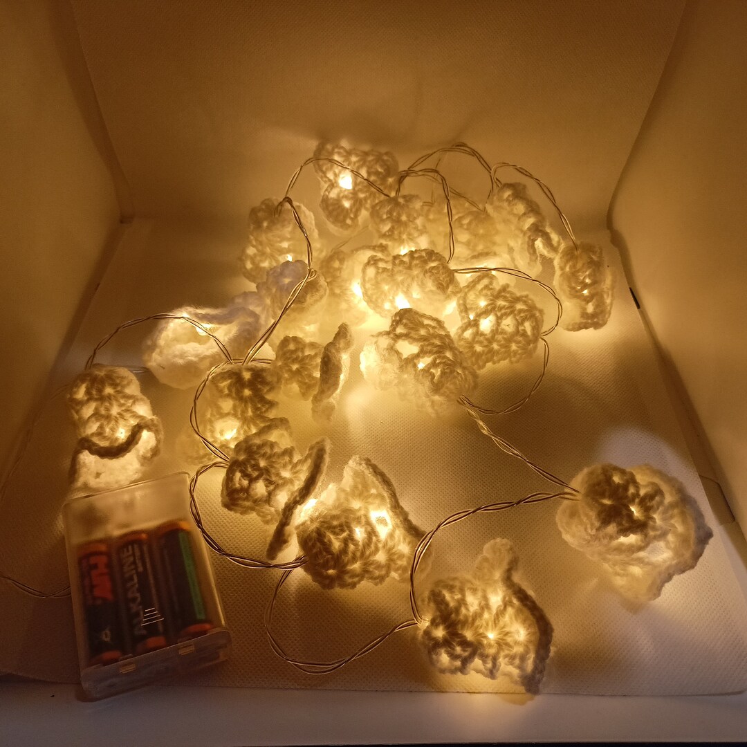 Twinkling Bell Crochet Lights. Jingle Bell Crochet Christmas Lights ...