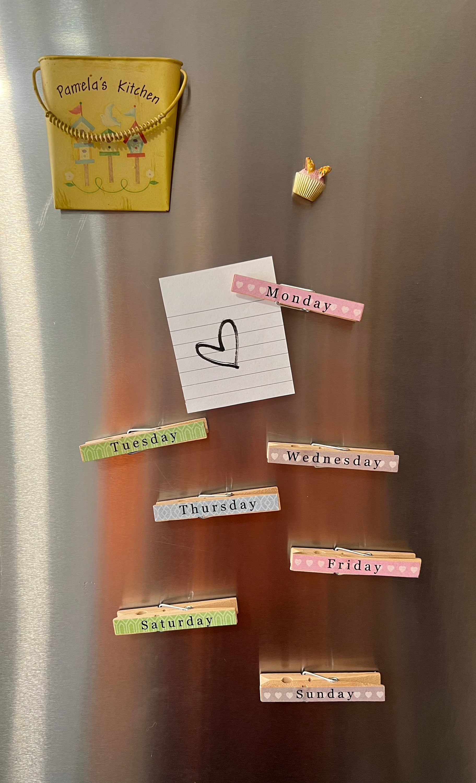 Magnetic Colorful Weekday Pegs, Gisela Graham Peg Organizer Fridge ...