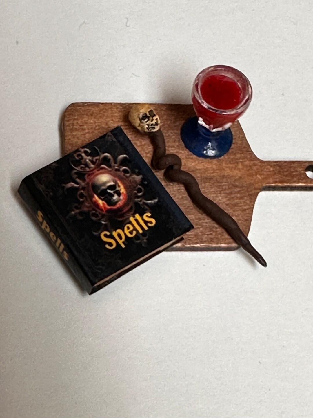 Haunted Dollhouse Miniature Creepy Diorama 1:12 Scale Creepy Witch ...