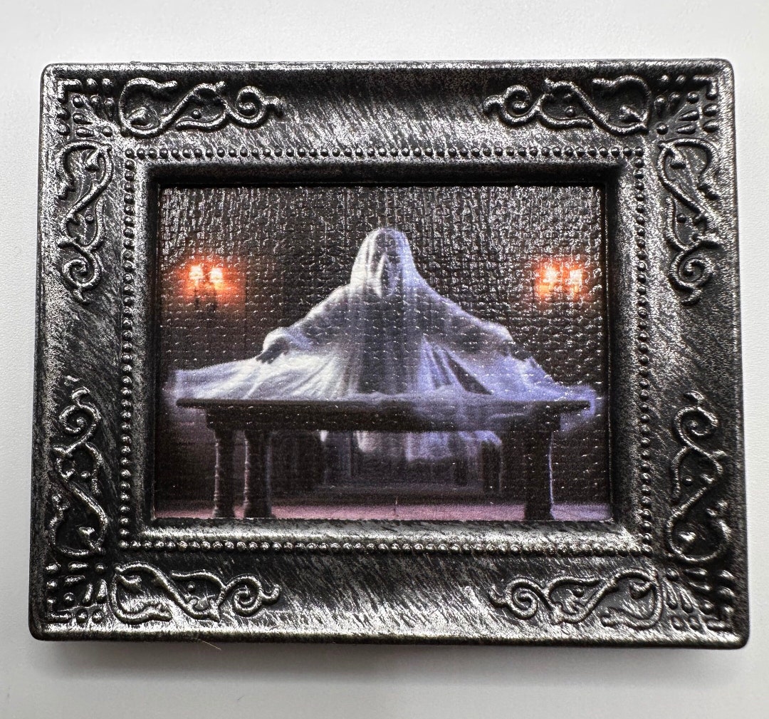 Miniature Halloween Decorations Creepy Art Mini Painting Halloween ...