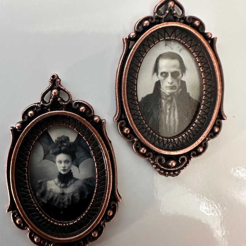Spooky Picture Frame - Etsy