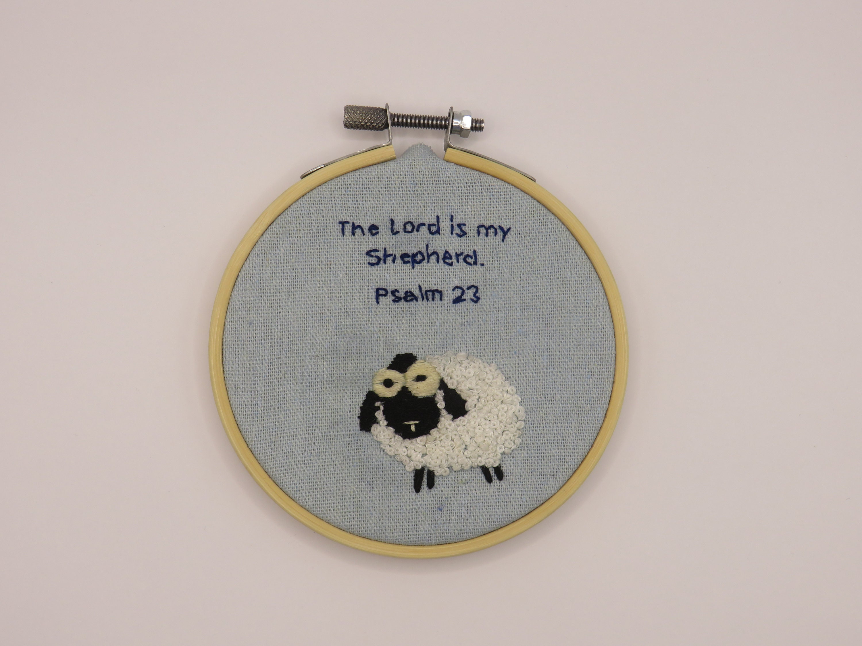 Hand Embroidered Bible Verse Decorative Hoop psalm 23v1 the - Etsy